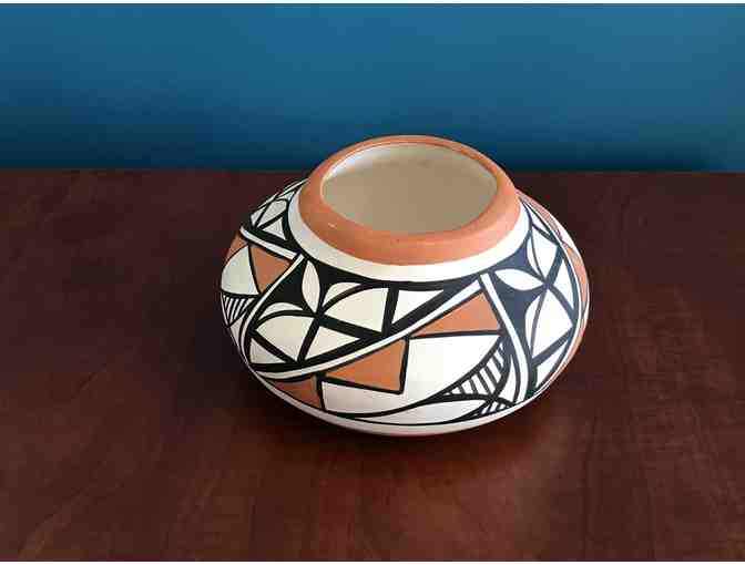 Native American Isleta Pottery Vase and Kopa Pottery | BiddingForGood